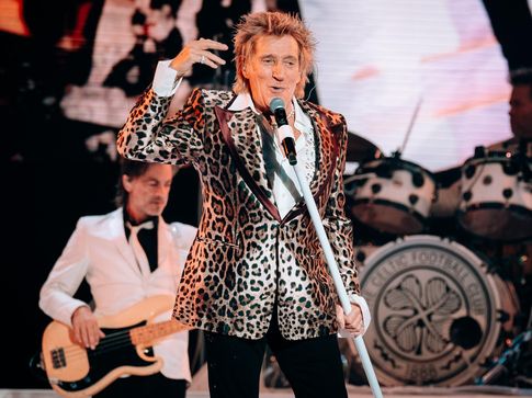 √ Rod Stewart ordina a Ron Wood: "Giura che lasci gli Stones" - Rockol
