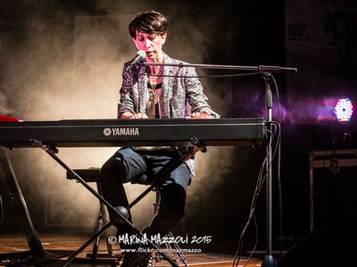 √ Andrea Mirò intervista giurata italiana Eurovision Song Contest - Rockol