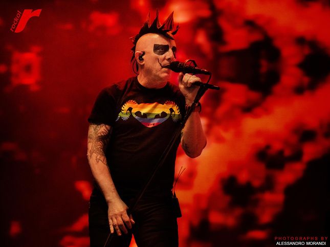 √ L'album che ha fatto di Maynard James Keenan un musicista - Rockol