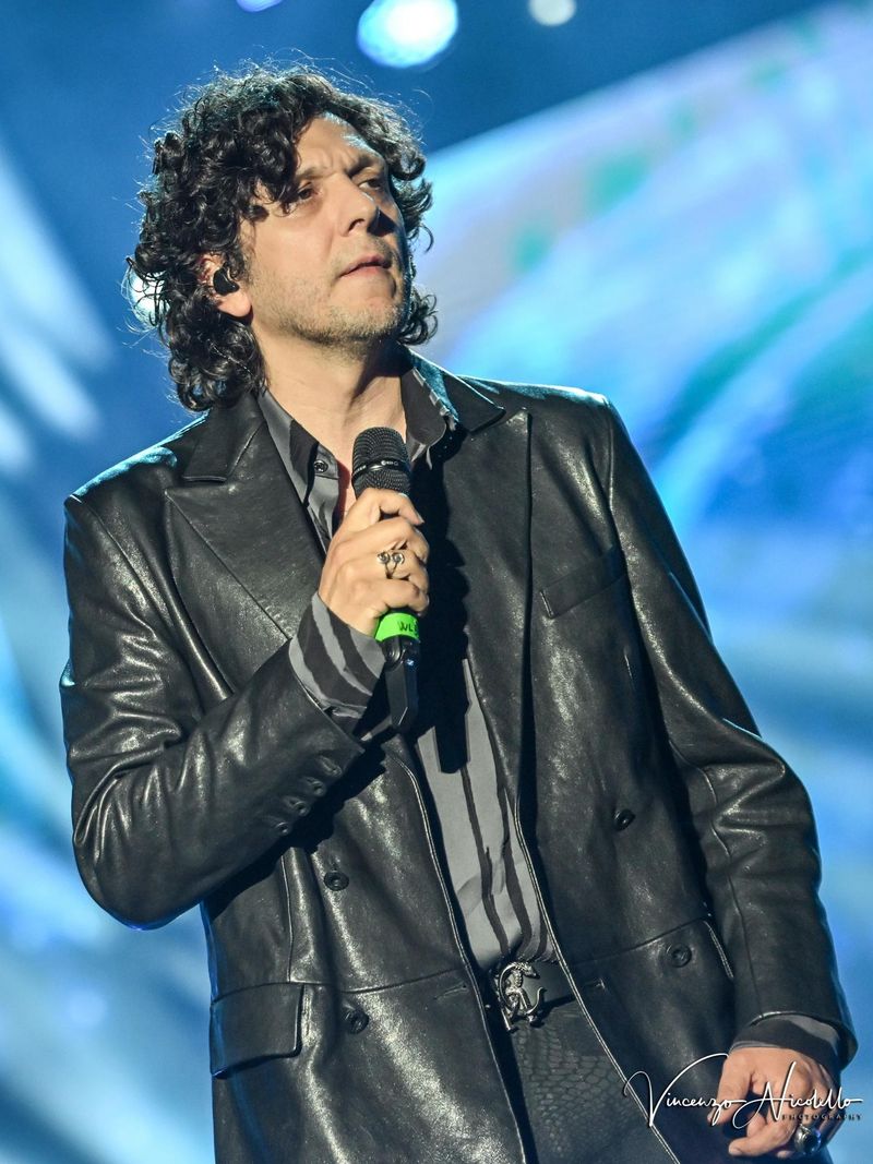 √ 30 maggio 2026 - Kiss Kiss Way - Piazza Castello - Torino - Ermal ...