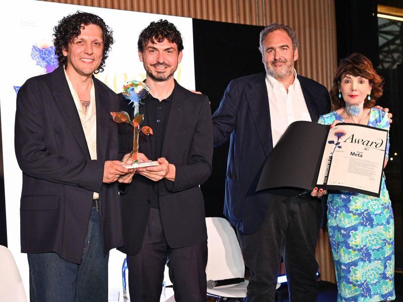 SIAE premia Ermal Meta alla Milanesiana 2026 | Rockol MusicBiz