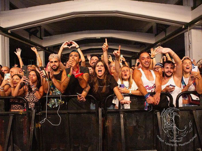√ Paola e Chiara, Kid Yugi e Night Skinny: gli album da ascoltare - Rockol