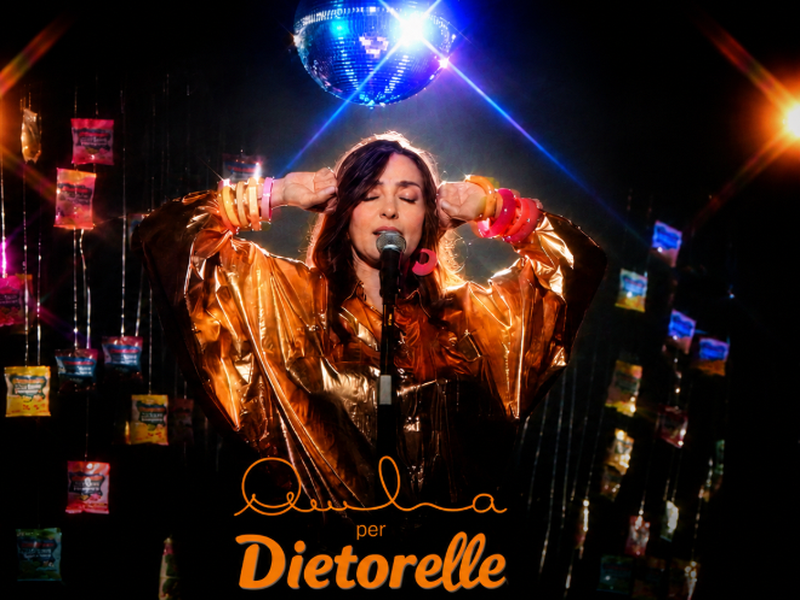 Ambra Angiolini protagonista del nuovo jingle Dietorelle | Rockol MusicBiz