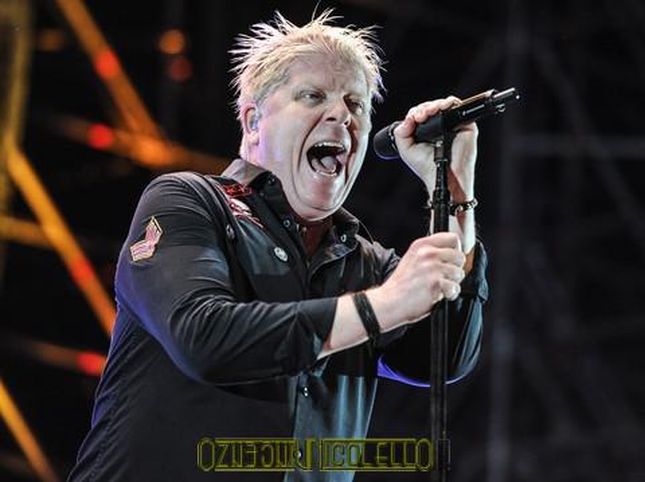 √ Offspring: Greg K. denuncia i compagni di band - Rockol