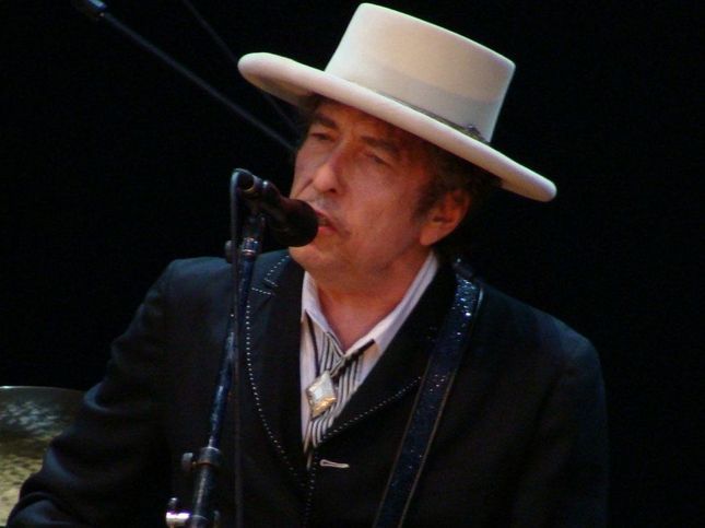 √ Bob Dylan sta riscoprendo i "Basement Tapes" - Rockol