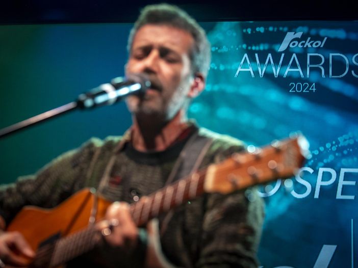√ Rockol Awards 2024: tutti i vincitori - Rockol