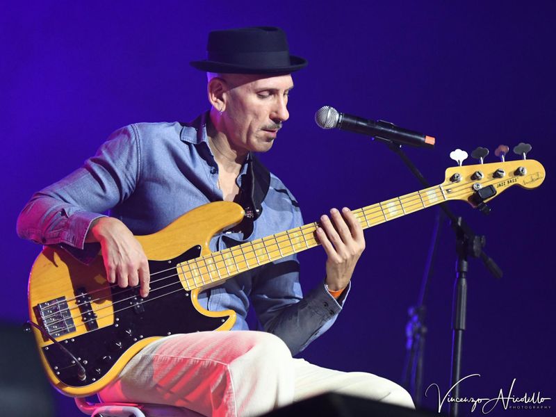 √ 7 dicembre 2023 - Amici di Piero Charity Fest - OGR - Torino - Trio ...