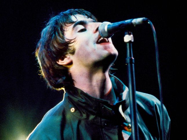 √ Così “Wonderwall” degli Oasis diventò l’inno del Manchester City - Rockol