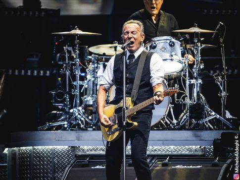 √ Stati Uniti: le prime recensioni del film su Bruce Springsteen - Rockol