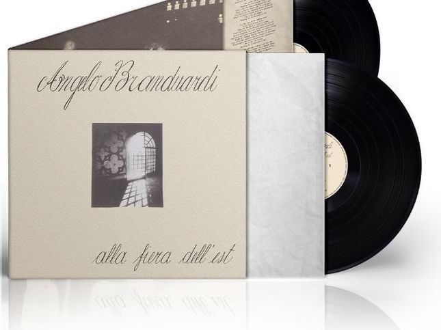 √ “Alla fiera dell’est” raccontato da Angelo Branduardi - Rockol