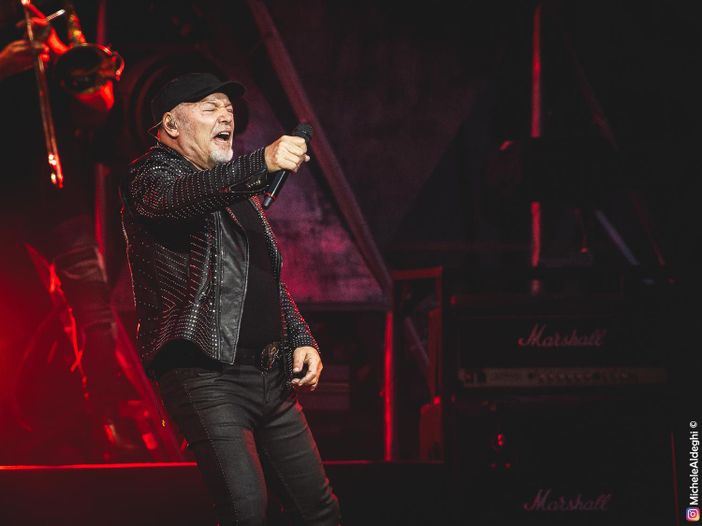 √ Vasco Rossi: a Bibione le date di anteprima del tour 2025 - Rockol