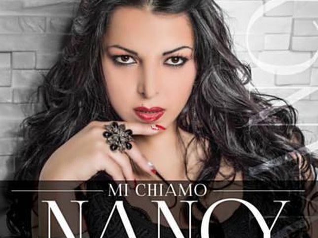 √ Nancy Coppola chi è concorrente Isola dei Famosi cantante video - Rockol